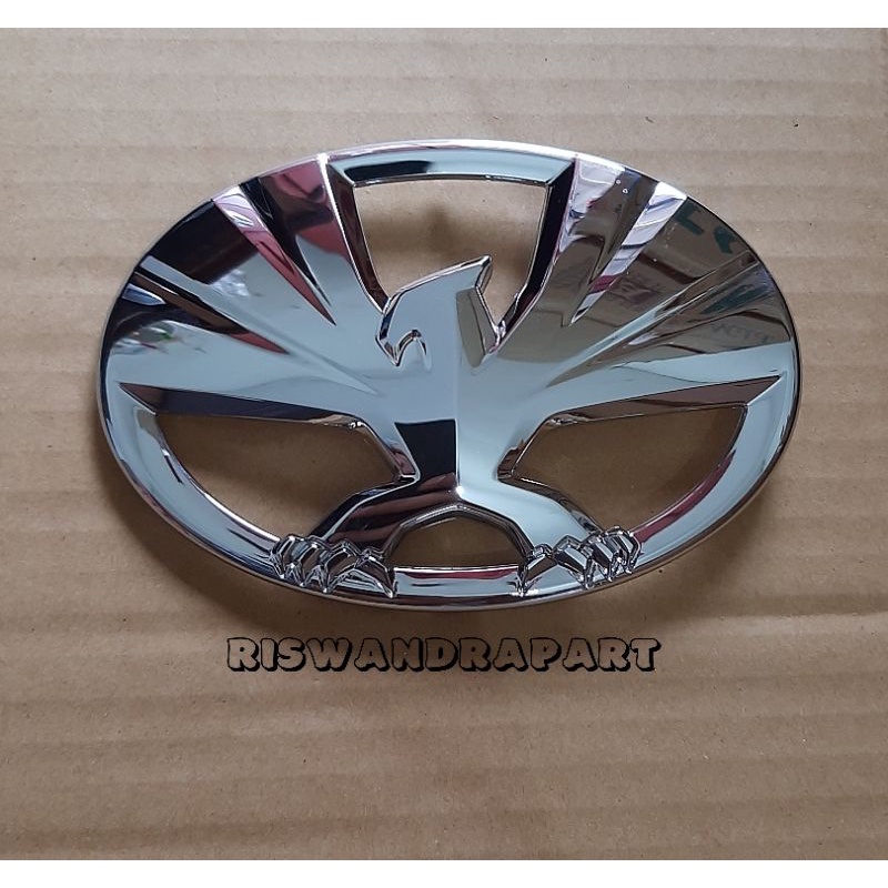 Jual EMBLEM LOGO GARUDA TOYOTA CALYA ORIGINAL | Shopee Indonesia