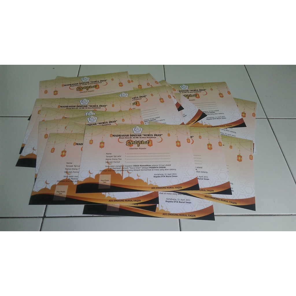Jual Cetak Piagam Penghargaan | Shopee Indonesia