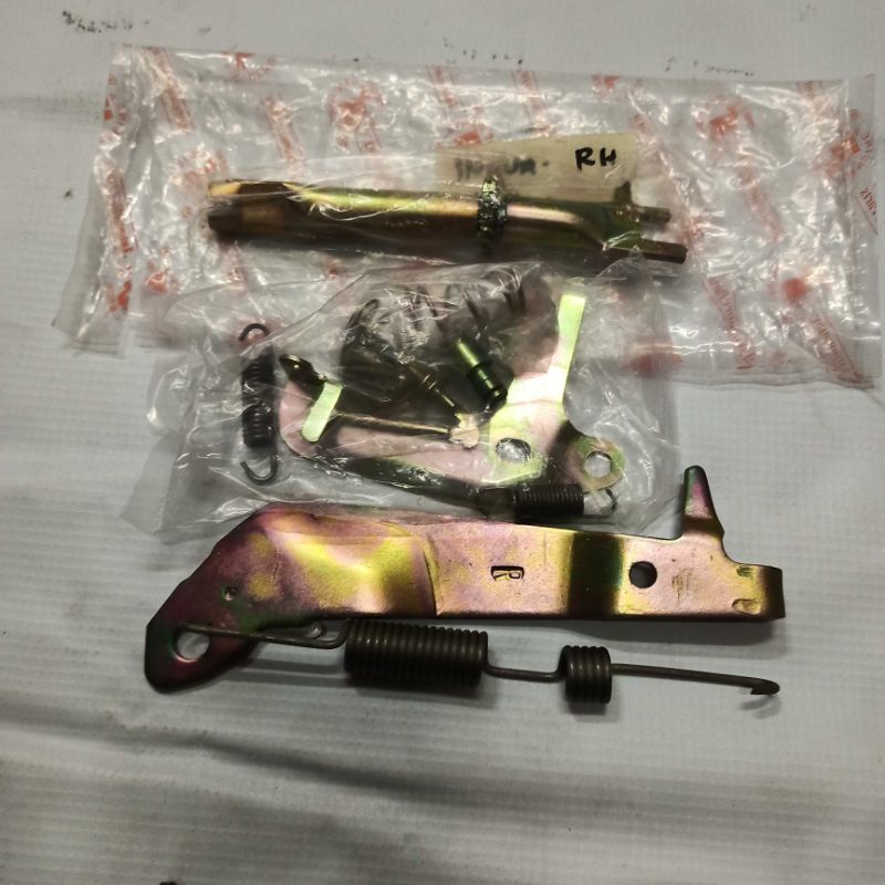 Jual Repair kit/Kit rem/Isi tromol rem tangan kijang innova kanan ( RH ...