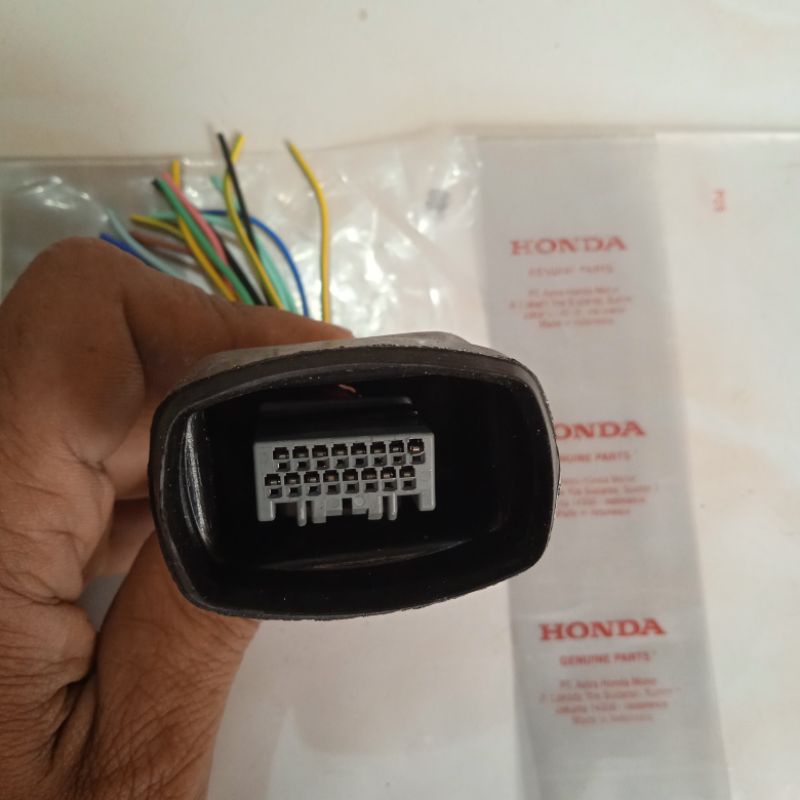 Jual soket speedo pin 16 universal vario 125 vario 150, cb 150 r ...