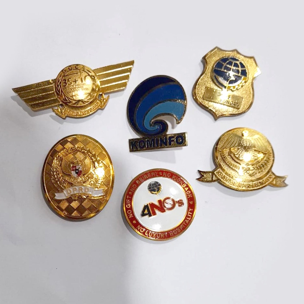 Jual Pin Kuningan Etching Logo Custom | Shopee Indonesia