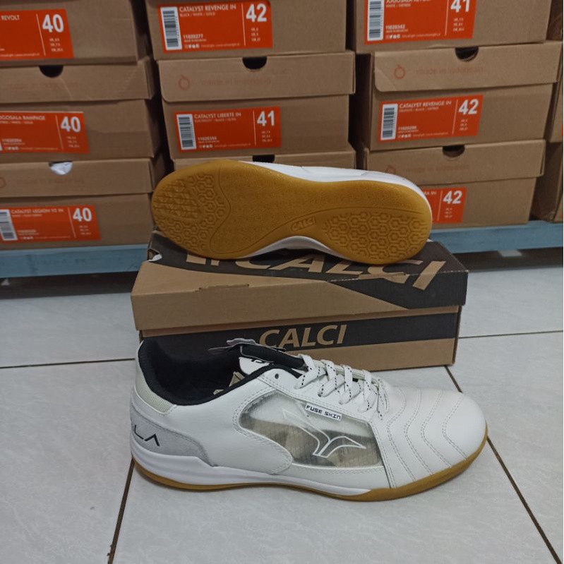 Jual Sepatu Futsal Calci Bomsala Beyonder Lea Original | Shopee Indonesia