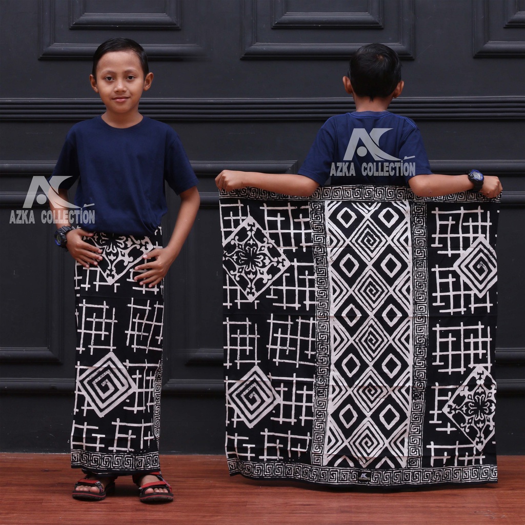 Jual Sarung Batik Anak SD/SMP Motif Catur Kluwung Hitam Putih | Shopee ...