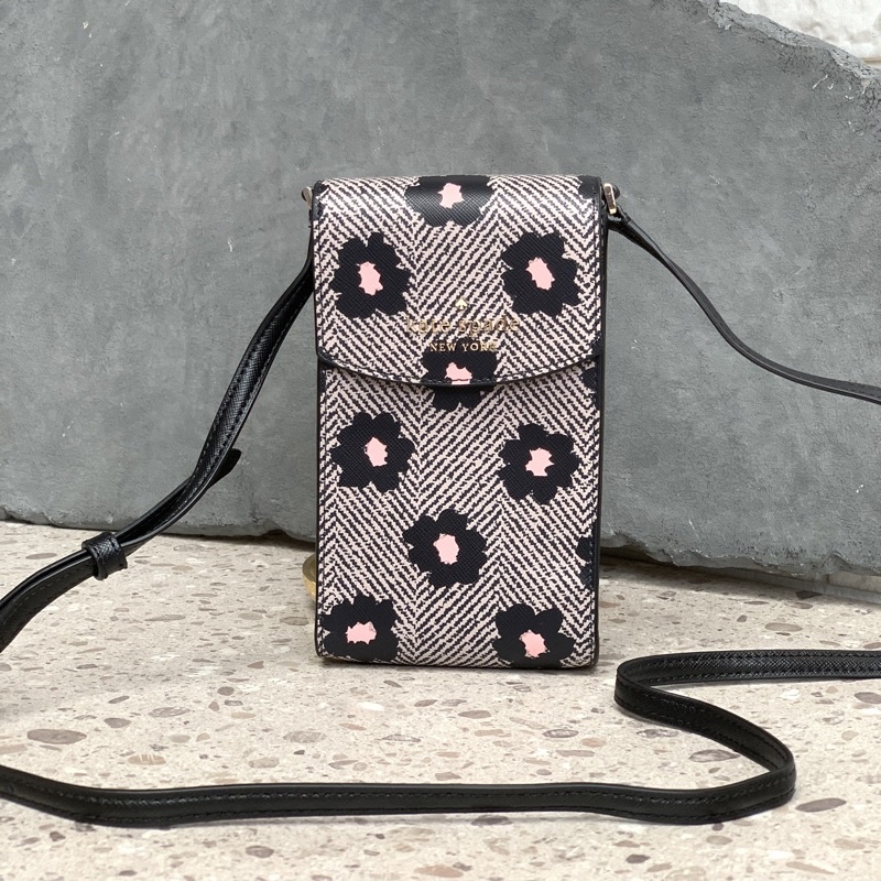 Jual KS STACI PHONE XBODY | Shopee Indonesia