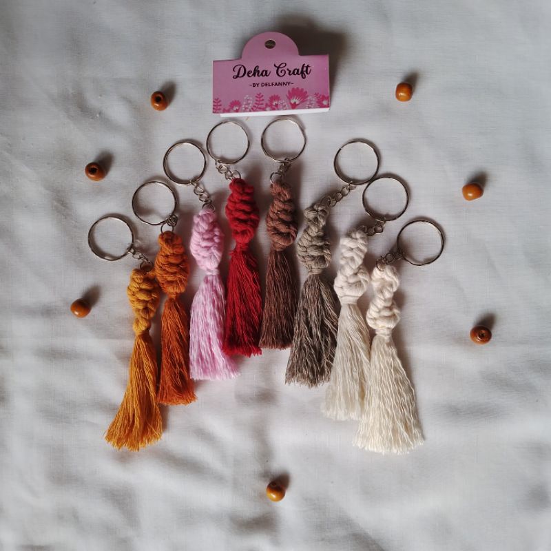 Jual Mini Keychain DNA | Keychain Macrame | Gantungan Kunci Mini ...