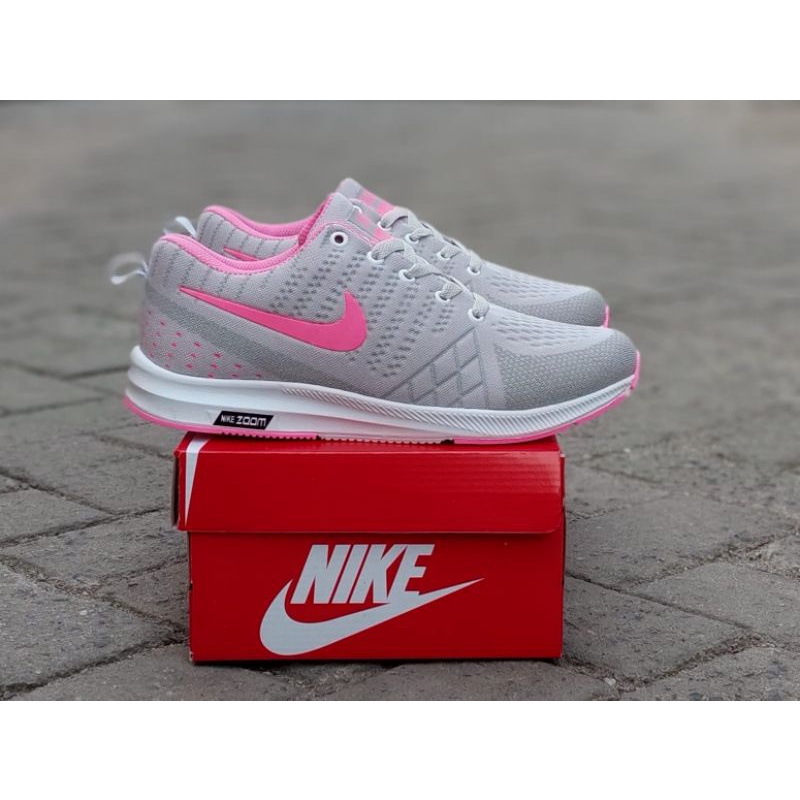 Jual Sepatu wanita Zoom Sol Karet Cocok untuk Senam olahraga sekolah ...