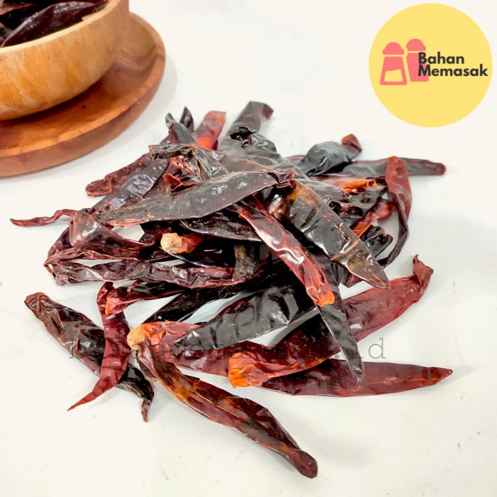 Jual Cabe Besar Merah Kering/ Red Chilli Dried 100 gram | Shopee Indonesia