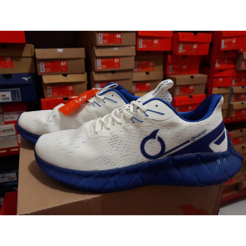 Jual Sepatu running Ortuseight REFLOW | Shopee Indonesia