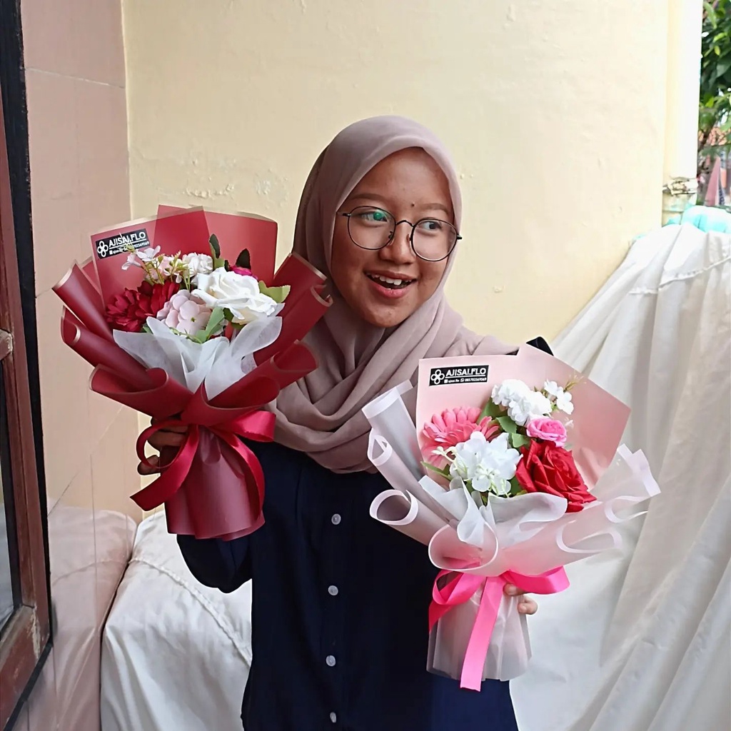 Jual Ajisai.flo Autumn Bouquet Buket Bunga Palsu Artificial Small kode Untuk Hadiah Ulang tahun ...