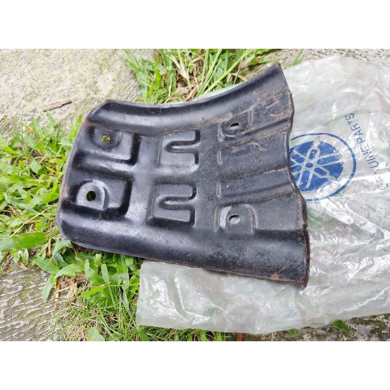 Jual Original NOS Engine Guard Yamaha DT Pelindung Bawah Mesin DT100 ...