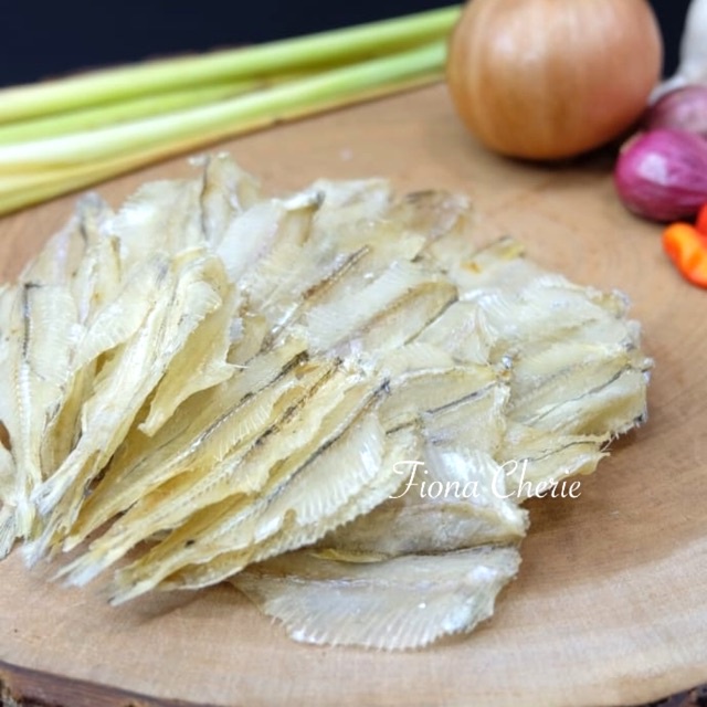 Jual (JSO) Ikan Asin Tipis Pakang Super 500gr / Pakang Tawar | Shopee ...