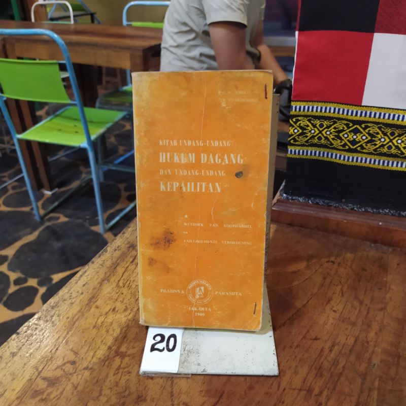 Jual BUKU KITAB UNDANG UNDANG HUJUM DAGANG DAN UNDANG UNDANG KEPAILITAN ...