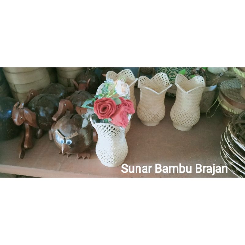 Jual Vas Bunga | Tempat Bunga | Pot Bunga | Vas Unik | Keranjang ...