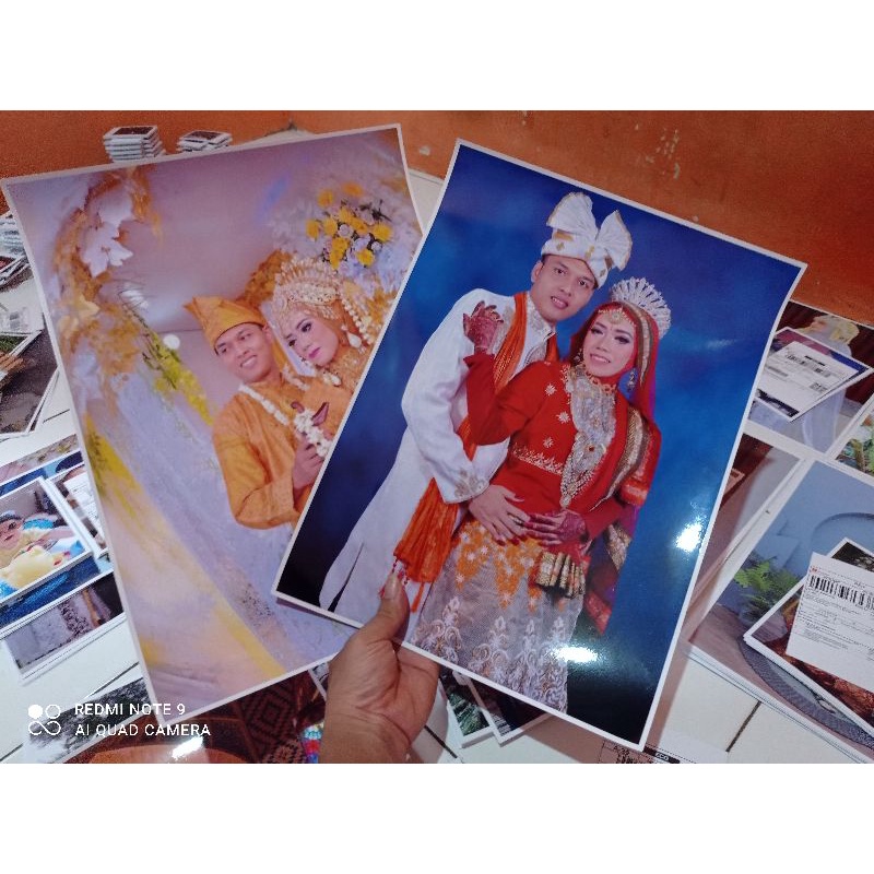 Jual FOTO POLAROID UK 12R/ UK POSTER PROSES CEPAT | Shopee Indonesia