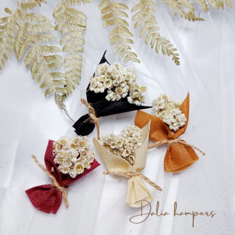 Jual buket mini | mini bouquet | mini hand bouquet | buket mini bunga ...