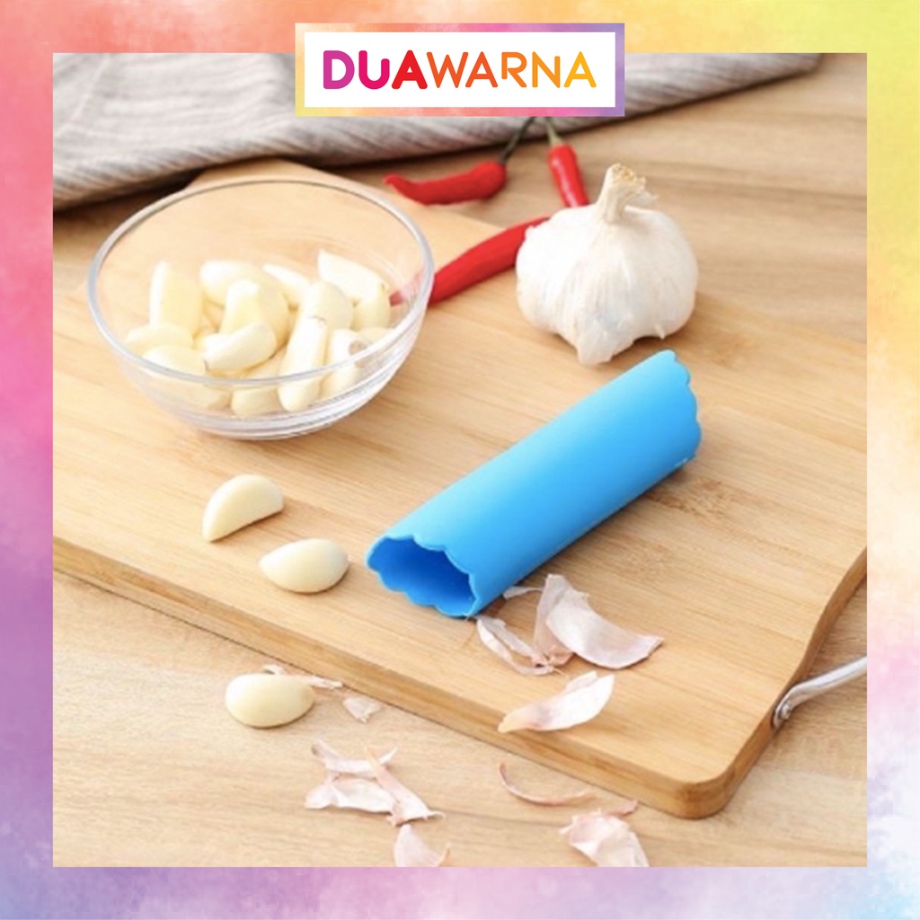 Jual DuaWarna Alat Roll Pengupas Kulit Bawang Putih Merah Silikon ...