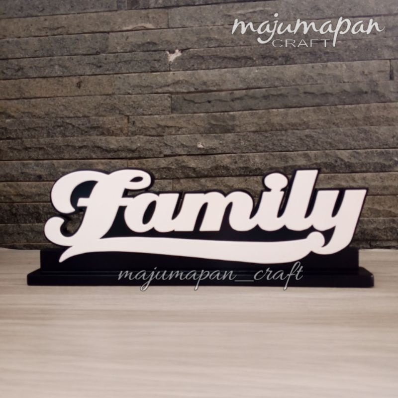 Jual Family pajangan tulisan untuk dekorasi rak dan meja | Shopee Indonesia