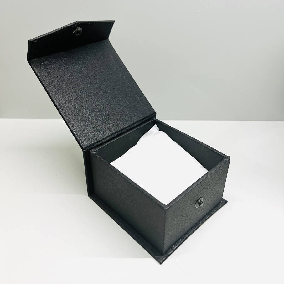 Jual Kotak jam tangan premium warna hitam polos | Shopee Indonesia