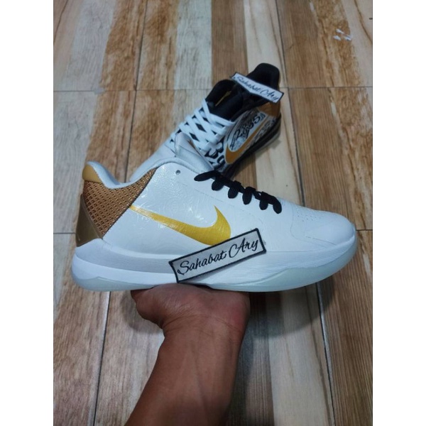Jual Sepatu Zoom Kobe 5 Protro Big Stage Parade | Shopee Indonesia