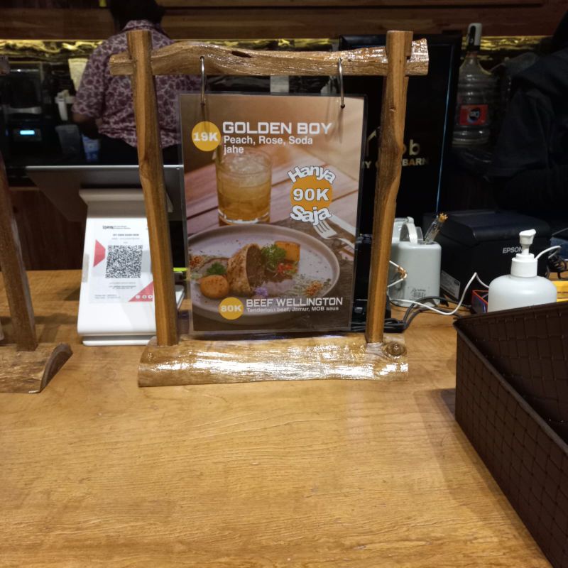 Jual Stand menu kayu jati rustic A4/hanger nomer meja table number ...