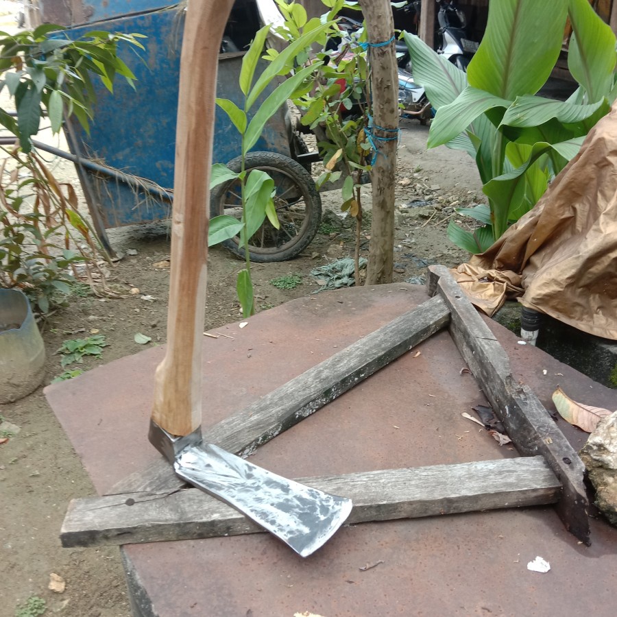 Jual Ganco tanah kering Asli per baja mobil-cangkul kecil tebal pacul ...