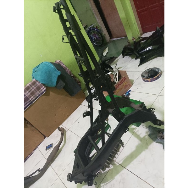 Jual Sasis / rangka r15 v3 original | Shopee Indonesia
