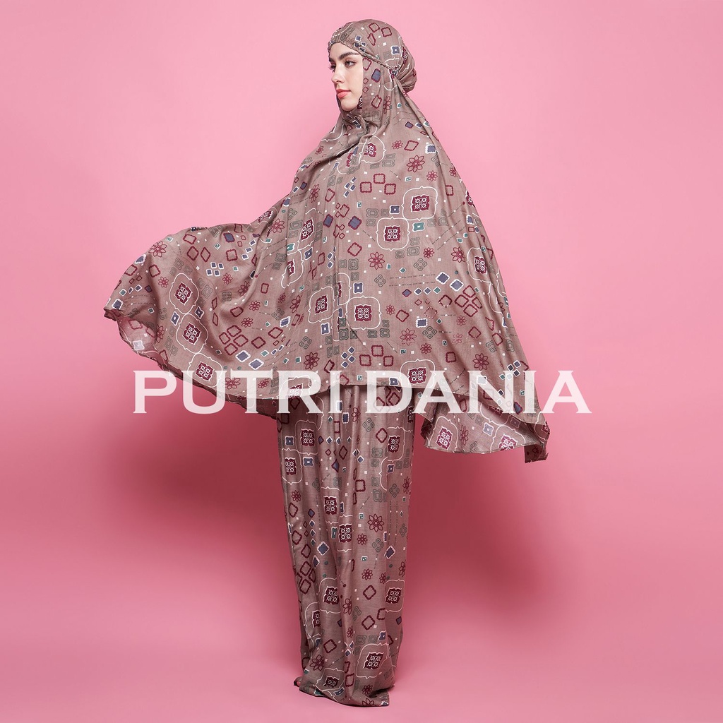 Jual Mukena Dewasa Rayon Bali Premium Mutiara All Over Putri Dania | Shopee Indonesia