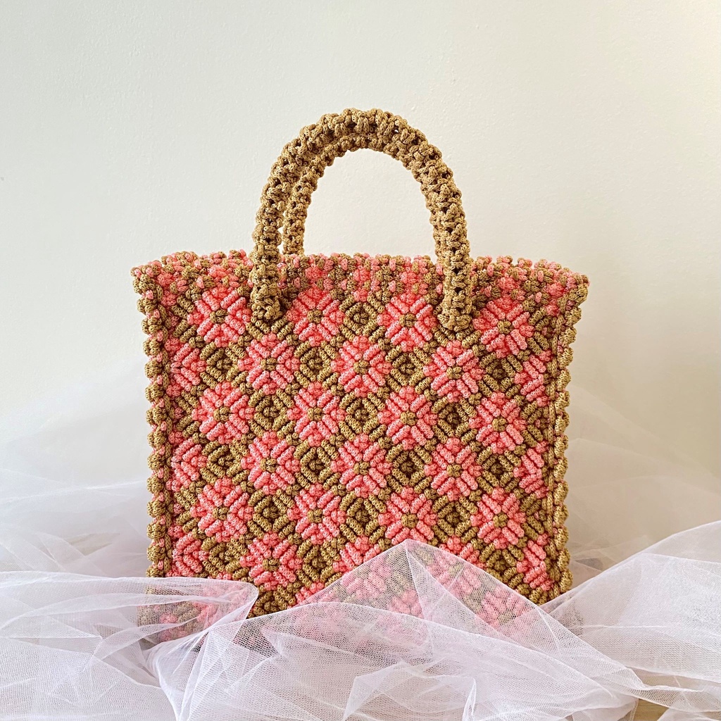 Jual HANDBAG BUNGA ESTETIK HANDMADE PREMIUM QUALITY TERJANGKAU | Shopee ...