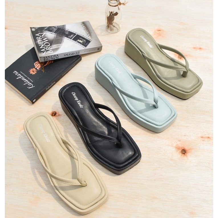Jual CZ - Cheung Kuedz Bella Sendal Spon Jepit Wanita | Shopee Indonesia