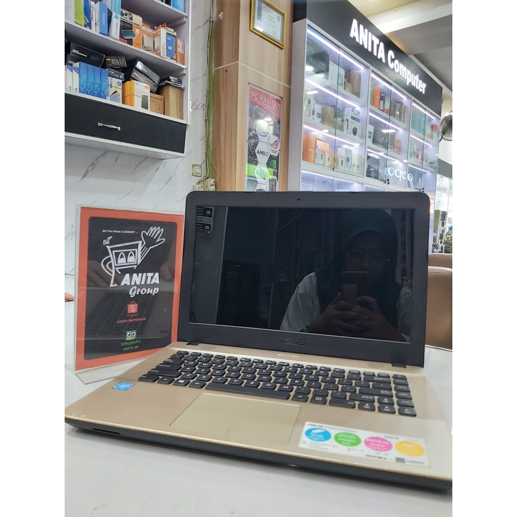 Jual Laptop Second ASUS X441N D.C Ram 4GB SSD 256GB 14"(Silver ...