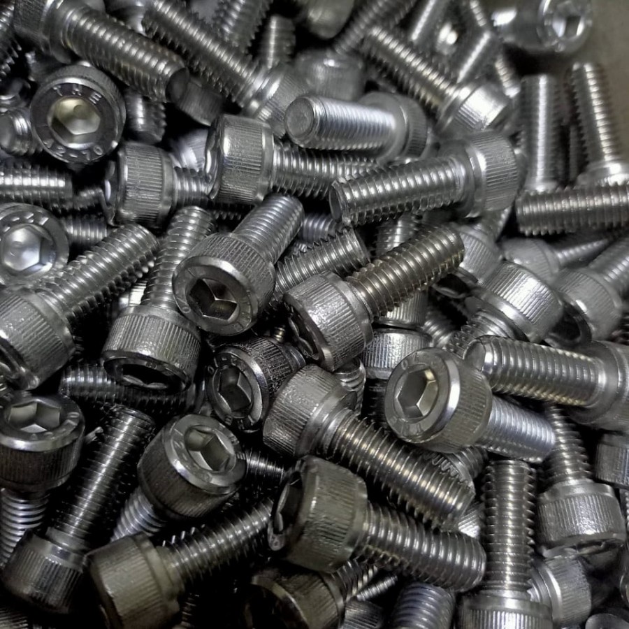 Jual Baut L SS304 M4x15 Full Thread K3 P0,7 Stainles | Shopee Indonesia