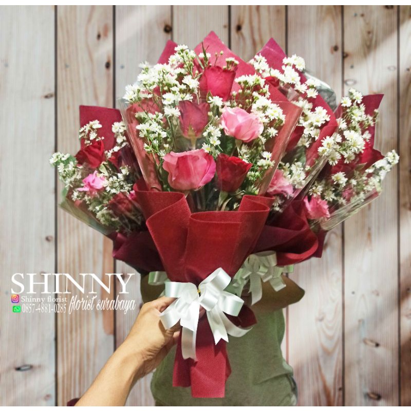 Jual BUKET BUNGA MAWAR(FRESH) /buket wisuda surabaya/buket ultah ...