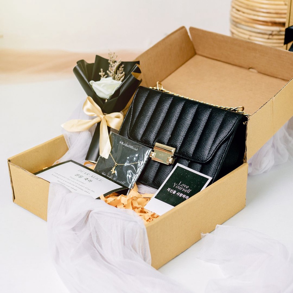 Jual Hampers Tas Cewek | Kado Jam Dompet Tas Kalung Coklat Hitam Cream ...