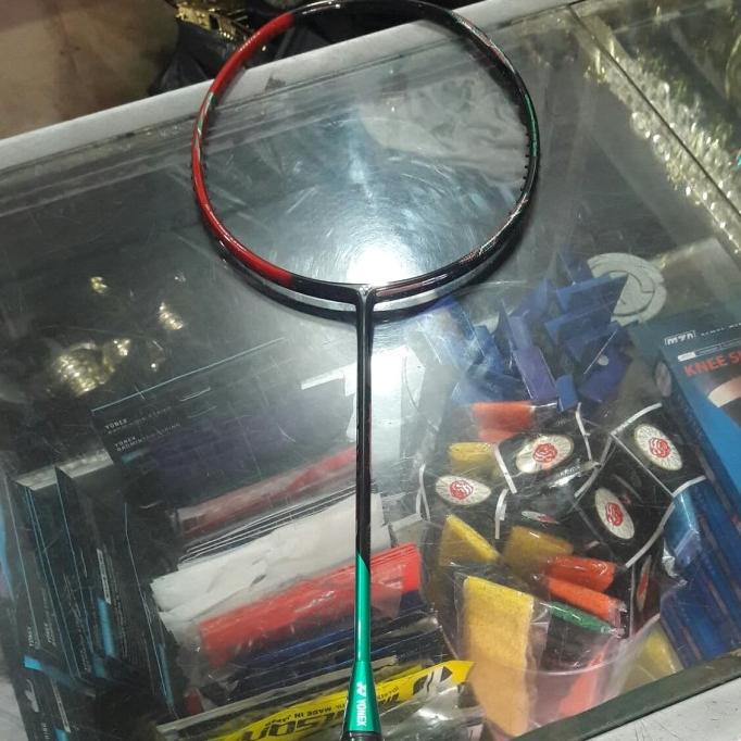 Jual RAKET BULU TANGKIS YONEX NO 1 BAGUS DAN RINGAN | Shopee Indonesia