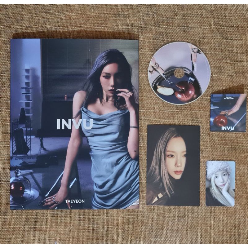 Jual TAEYEON - INVU ( ENVY Ver ) Limited Edition Full Set Album | Shopee Indonesia