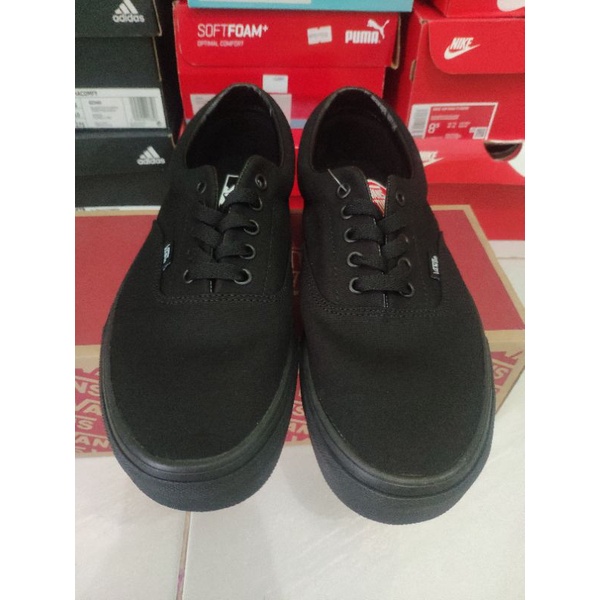 Jual Sepatu Vans Era Authentic Full Black Original BNIB Resmi Navya Termurah | Shopee Indonesia