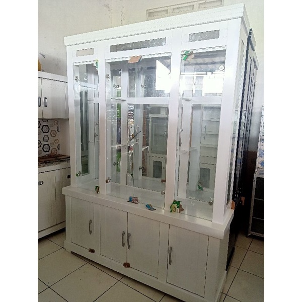 Jual BIG SALE!!! Lemari pajangan Kristal Box Minimalis 4 pintu khusus ...
