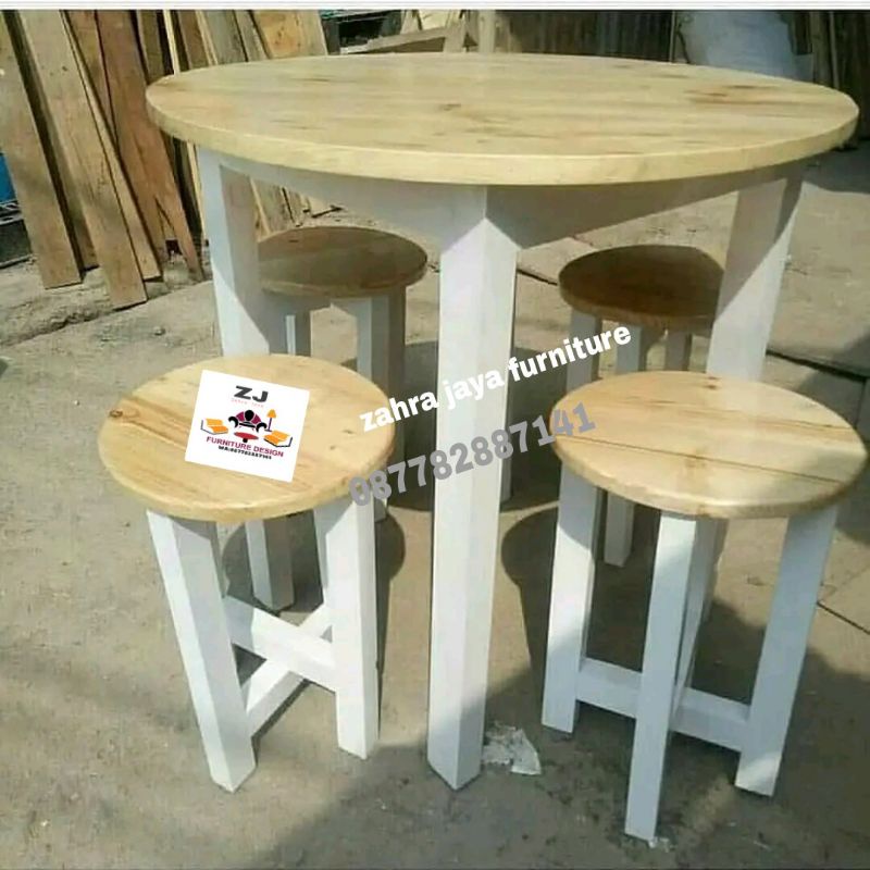 Jual MEJA MAKAN BULET 4 KURSI KAYU JATI BELANDA | Shopee Indonesia