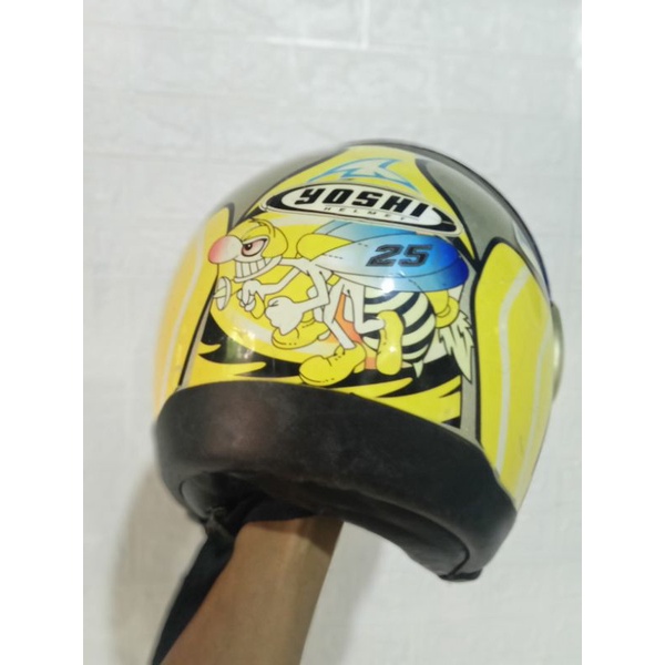 Jual helm yoshi seken layak pakai | Shopee Indonesia