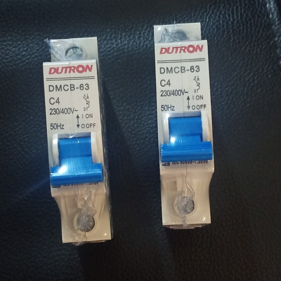 Jual Dutron MCB 4A Biru | Shopee Indonesia
