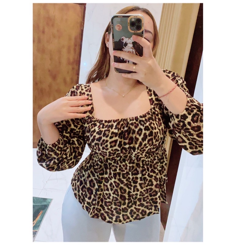 Jual Grosir Natalia | Tata Blouse Motif Leopard Bahan Rayon | Shopee ...