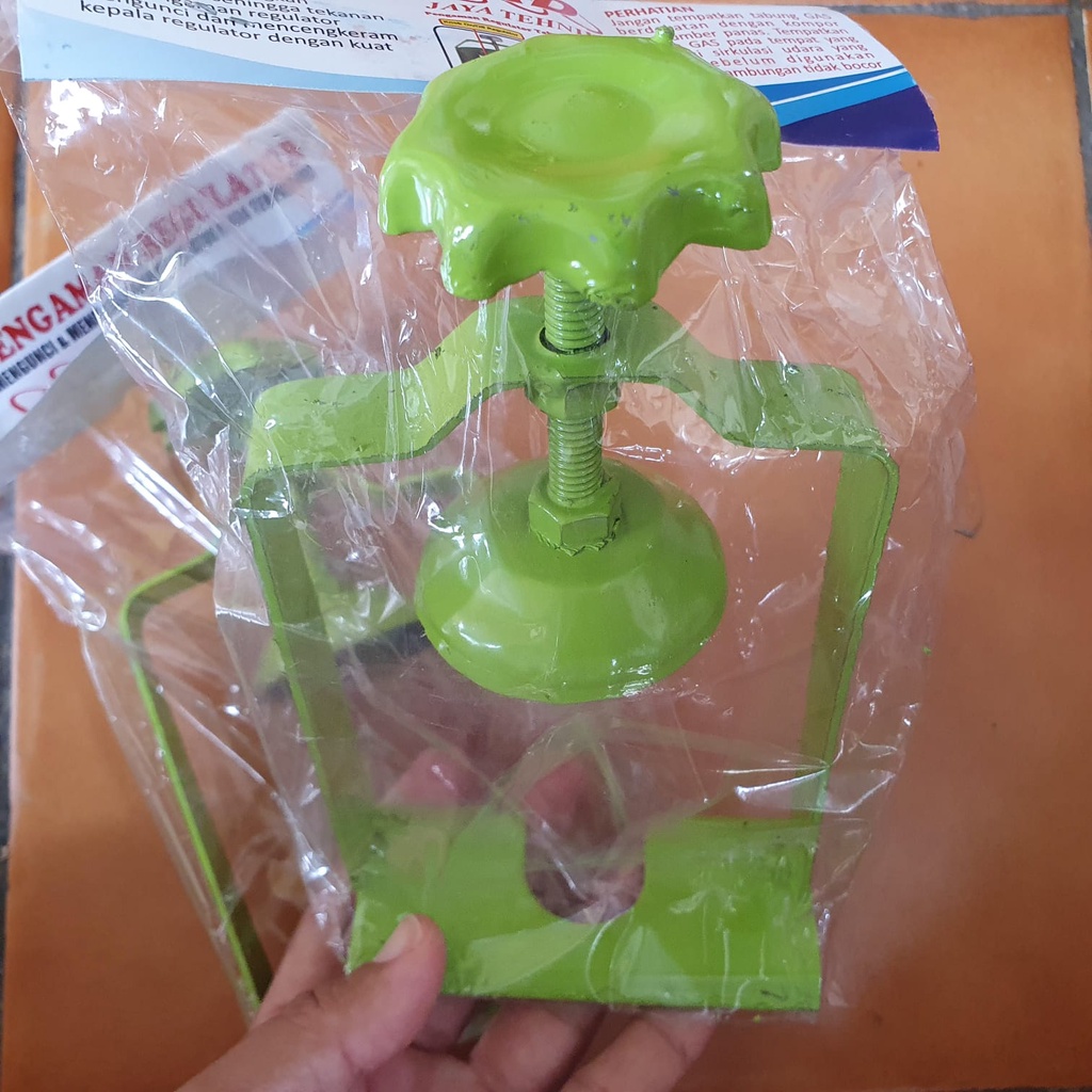 Jual PENGAMAN PENGENCANG PENGUNCI REGULATOR TABUNG GAS LPG 12KG 3KG 5 ...