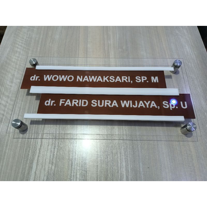 Jual PAPAN AKRILIK SLIDING/NAME TAG SLIDING | Shopee Indonesia