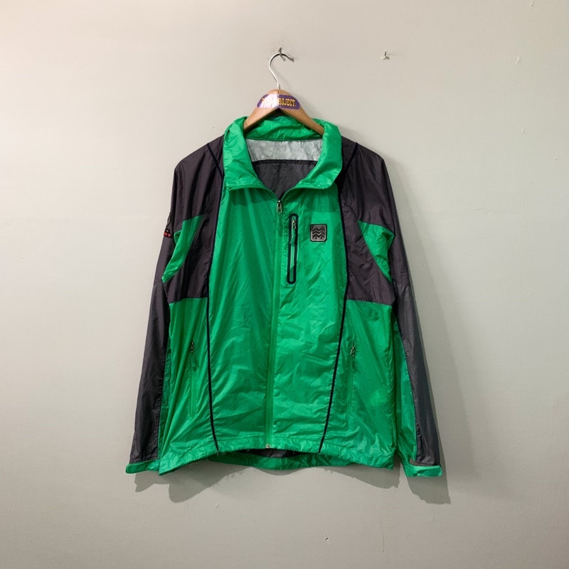 Jual jaket outdoor kolon sport | jaket running second | Shopee Indonesia