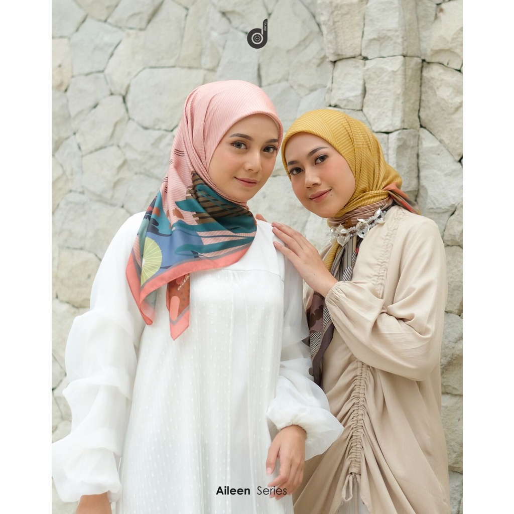 Jual NEW HIJAB AILEEN SERIES BY DEENAY/BAHAN ULTRAFINE/FINISHING SEWING ...