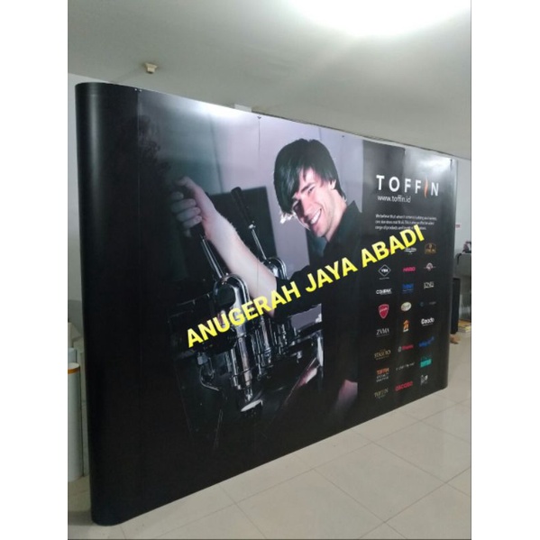 Jual BACKDROP / BACKWALL PORTABLE DISPLAY 3X4 TERMASUK STIKER CETAK ...
