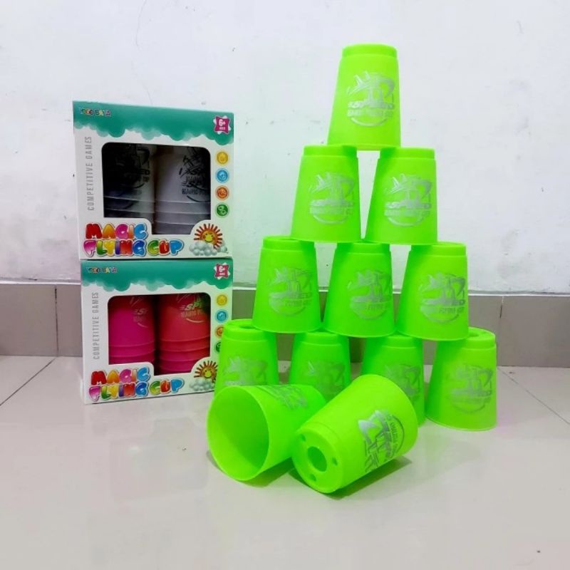 Jual Mainan Speed Magic Flying Cup - Gelas Susun Sport Stack 12 Pcs Anak | Shopee Indonesia