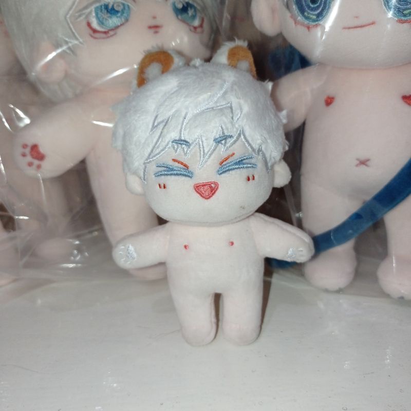 Jual (BOOKED) JUJUTSU KAISEN GOJO DOLL 10cm | Shopee Indonesia