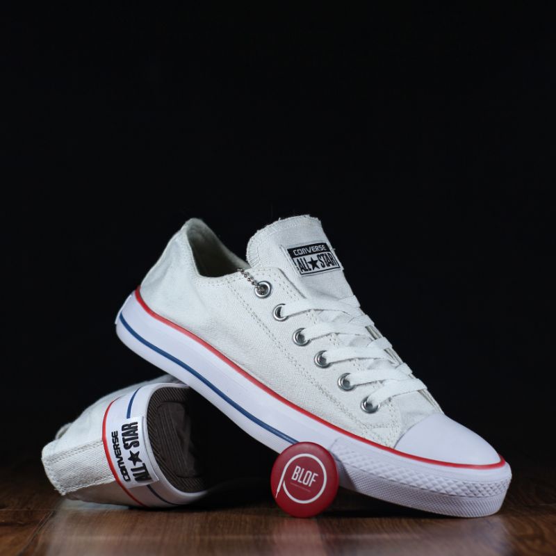 Jual Sepatu Pria dan Wanita Converse Low Classic Putih List Merah Biru ...