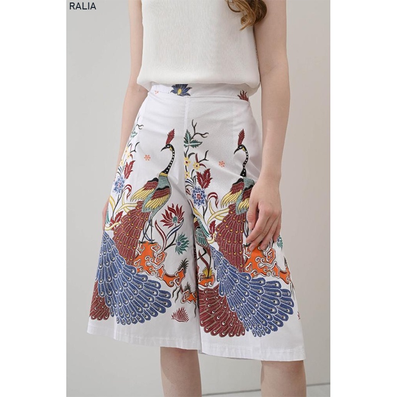 Jual Evercloth Ralia Celana Batik Kulot Selutut Bawahan Cullote Batik ...